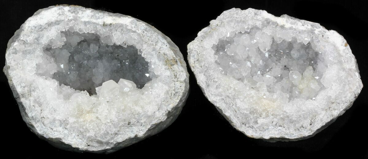 2.6" Keokuk Quartz Geode For Sale (#33953) - FossilEra.com